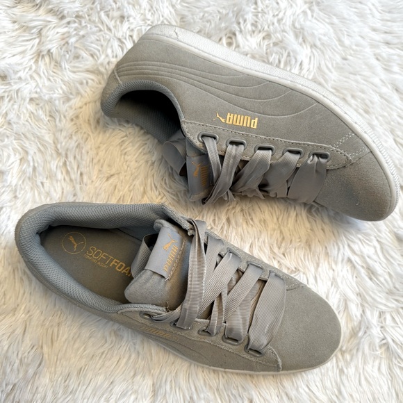 Puma | Shoes | Puma Soft Foam Leather Sneakers | Poshmark